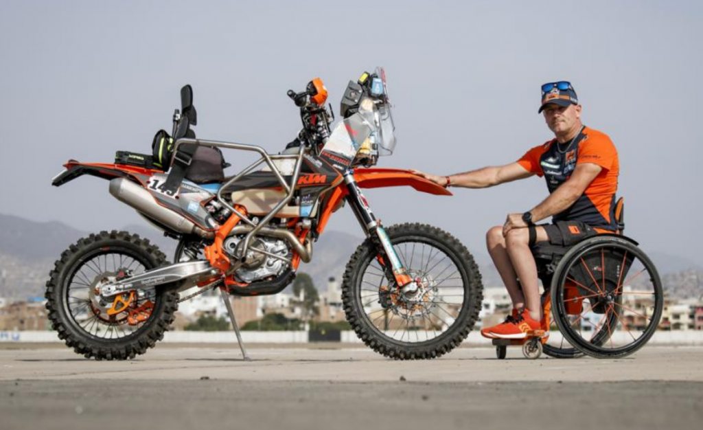 Primer piloto parapléjico llevará moto adaptada al Dakar