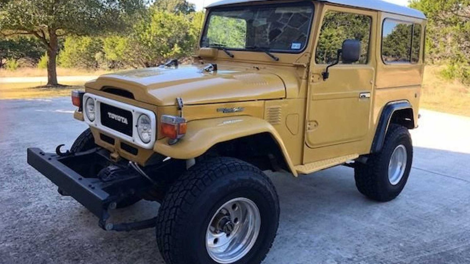 Conozca a este FJ40 del 79 con motor V8
