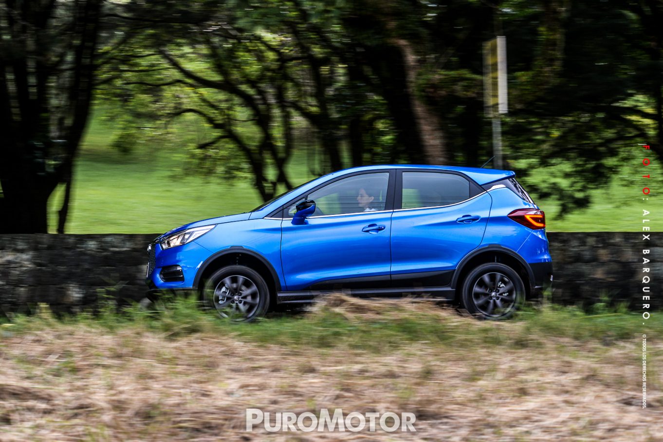 Juvenil y tecnológico, así es el eléctrico BYD S2