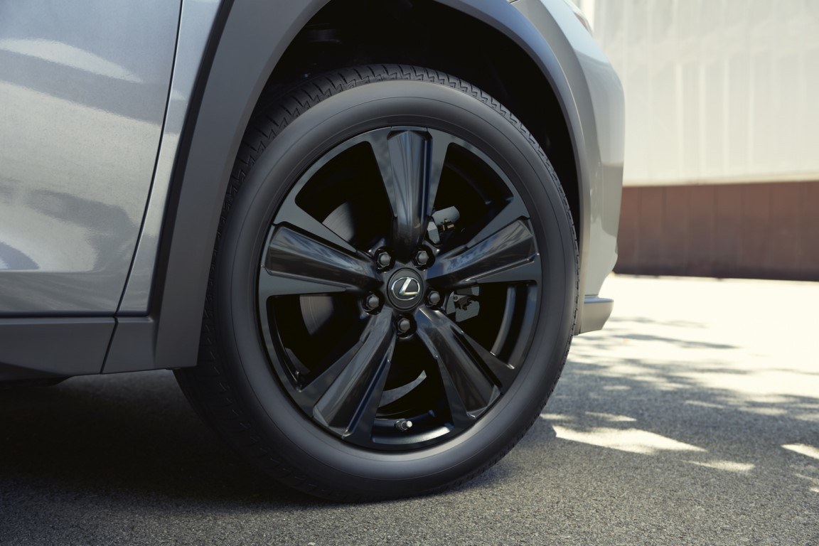Edición limitada Black Line del Lexus UX ya está a la venta en Costa Rica