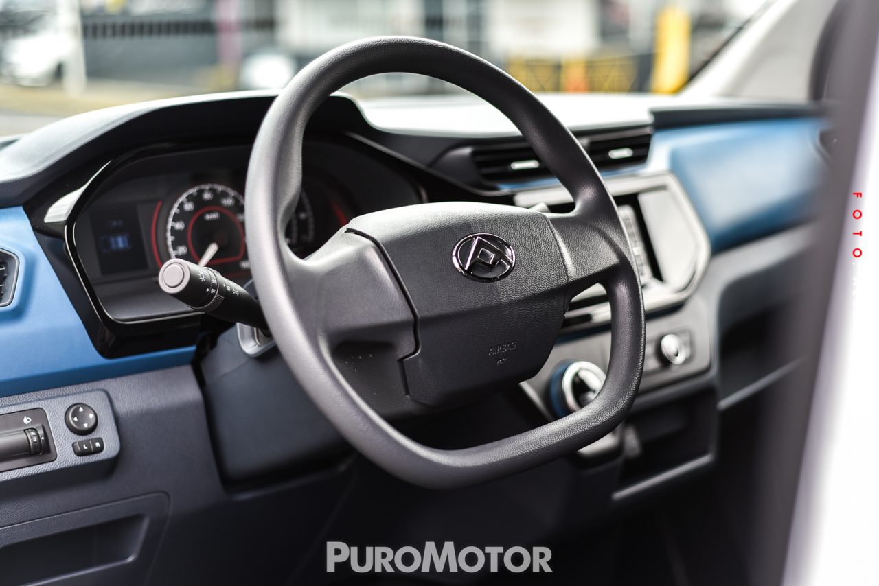 Maxus EV30, la panel eléctrica para carga