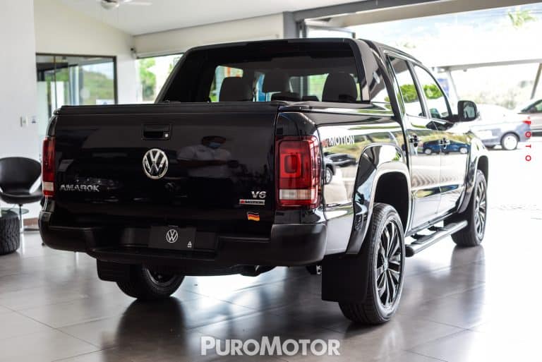 VW presenta la versión especial del Amarok Black Style